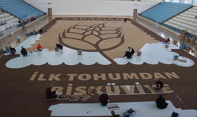 3 ton bisküviden yapılan dünyanın en büyük buğday başağı mozaiği ...